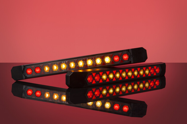 Rear multifunction light with dynamic direction indicator LIZARD LZD 3141